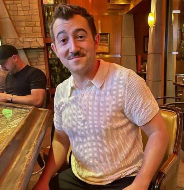 Lembra do Greg de Todo Mundo Odeia o Chris? Ele vai deixar você ...